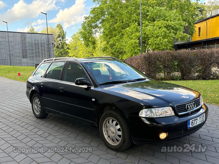 Black Audi A4 1999 in Rapla, with an engine capacity of 2.50 L and mileage of 336 thousand km for 1000 €, photo 5 on AUTOMOTO.COM.LV