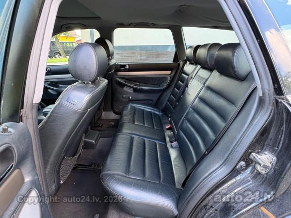 Melns Audi A4 1999 Rapla, ar dzinēja tilpumu 2.50 L un nobraukumu 336 tūkst. km par 1000 €, foto 9 vietnē AUTOMOTO.COM.LV