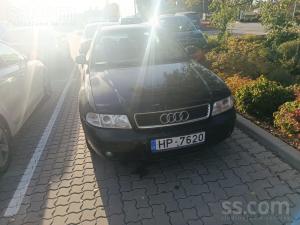 Melns Audi A4 1999 Rīga, ar dzinēja tilpumu 1.80 L un nobraukumu 282 tūkst. km par 650 €, foto  vietnē AUTOMOTO.COM.LV