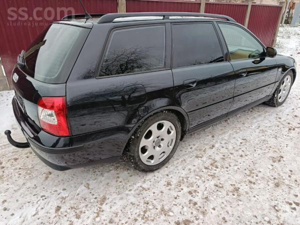 Black Audi A4 2000 in Jekabpils, with an engine capacity of 1.90 L and mileage of 346 thousand km for 2700 €, photo 4 on AUTOMOTO.COM.LV