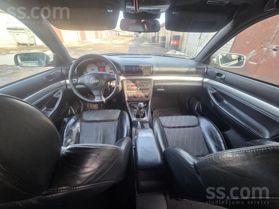 Melns Audi A4 2000 Ventspils, ar dzinēja tilpumu 2.50 L un nobraukumu 374 tūkst. km par 1400 €, foto 7 vietnē AUTOMOTO.COM.LV