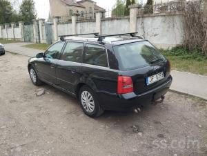 Black Audi A4 2000 in Riga, with an engine capacity of 1.90 L and mileage of 399 thousand km for 1400 €, photo 3 on AUTOMOTO.COM.LV