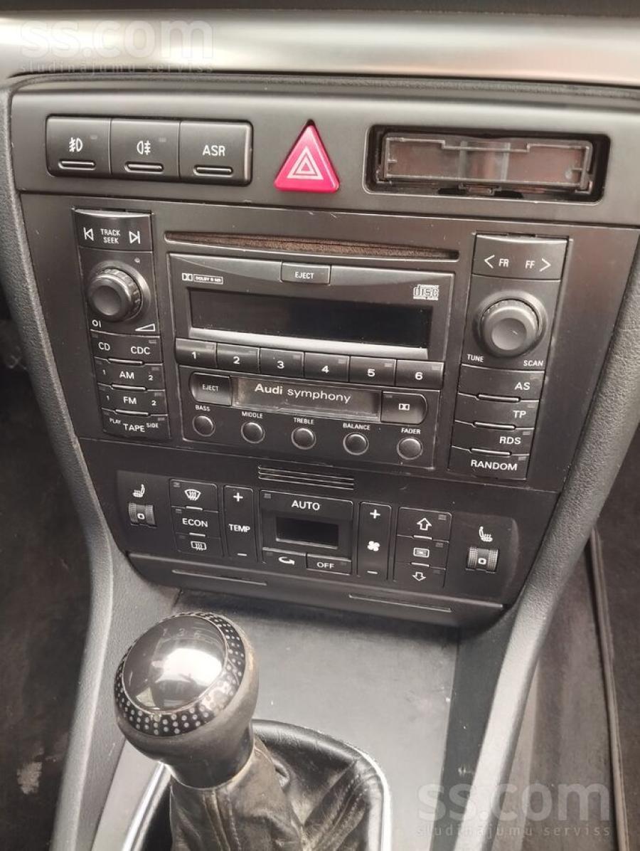 Black Audi A4 2000 in Riga, with an engine capacity of 1.90 L and mileage of 399 thousand km for 1400 €, photo 8 on AUTOMOTO.COM.LV