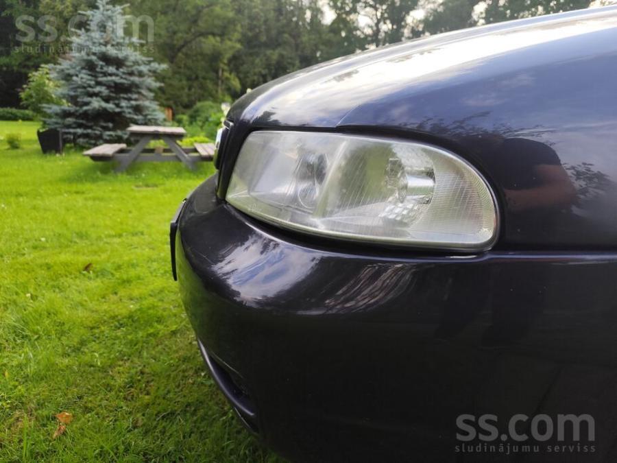Melns Audi A4 2000 Cēsis, ar dzinēja tilpumu 1.90 L un nobraukumu 460 tūkst. km par 1000 €, foto 13 vietnē AUTOMOTO.COM.LV