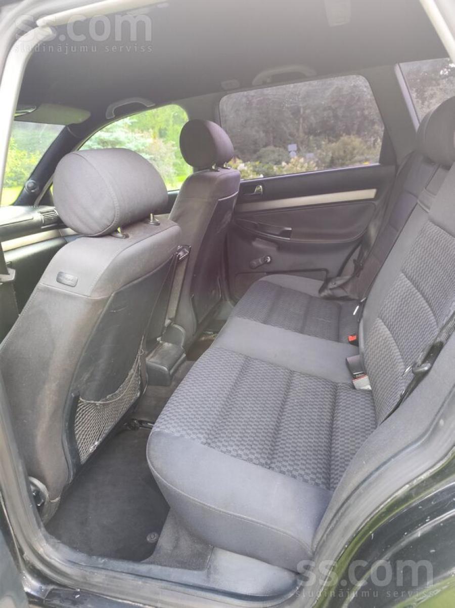 Melns Audi A4 2000 Cēsis, ar dzinēja tilpumu 1.90 L un nobraukumu 460 tūkst. km par 1000 €, foto 15 vietnē AUTOMOTO.COM.LV