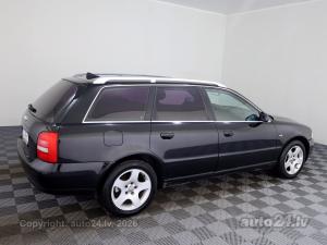 Melns Audi A4 2000 Tallina, ar dzinēja tilpumu 1.60 L un nobraukumu 325 tūkst. km par 1199 €, foto 4 vietnē AUTOMOTO.COM.LV
