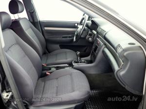 Melns Audi A4 2000 Tallina, ar dzinēja tilpumu 1.60 L un nobraukumu 325 tūkst. km par 1199 €, foto 7 vietnē AUTOMOTO.COM.LV