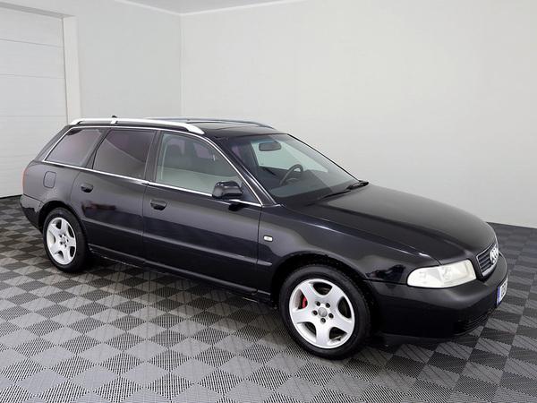 Black Audi A4 2000 in Tallinn, with an engine capacity of 1.60 L and mileage of 325 thousand km for 1199 €, photo 1 on AUTOMOTO.COM.LV