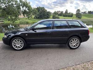 Melns Audi A4 2000 Bauska, ar dzinēja tilpumu 1.90 L un nobraukumu 355 tūkst. km par 1850 €, foto 11 vietnē AUTOMOTO.COM.LV