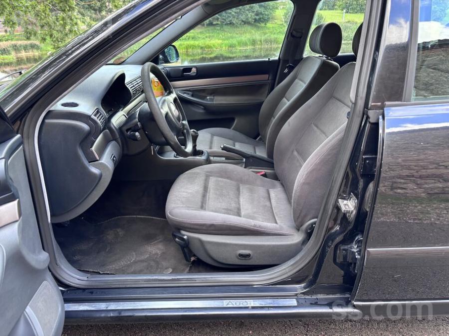 Melns Audi A4 2000 Bauska, ar dzinēja tilpumu 1.90 L un nobraukumu 355 tūkst. km par 1850 €, foto 28 vietnē AUTOMOTO.COM.LV