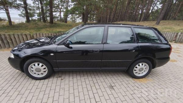 Melns Audi A4 2000 Cēsis, ar dzinēja tilpumu 1.90 L un nobraukumu 304 tūkst. km par 2650 €, foto 1 vietnē AUTOMOTO.COM.LV