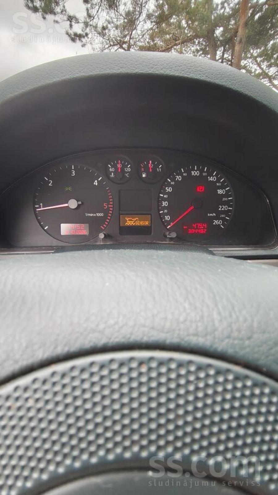 Melns Audi A4 2000 Cēsis, ar dzinēja tilpumu 1.90 L un nobraukumu 304 tūkst. km par 2650 €, foto 7 vietnē AUTOMOTO.COM.LV