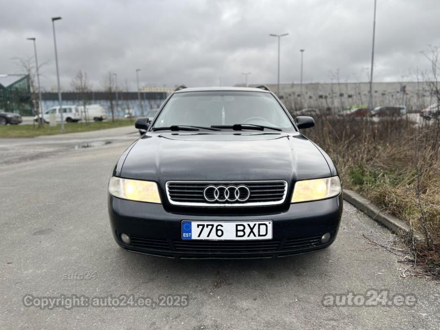 Melns Audi A4 2001 Tallina, ar dzinēja tilpumu 1.90 L un nobraukumu 370 tūkst. km par 1600 €, foto 7 vietnē AUTOMOTO.COM.LV