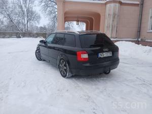 Black Audi A4 2001 in Dobele, with an engine capacity of 2.50 L and mileage of 352 thousand km for 2500 €, photo 3 on AUTOMOTO.COM.LV