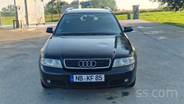 Melns Audi A4 2001 Bauska, ar dzinēja tilpumu 1.90 L un nobraukumu 306 tūkst. km par 2550 €, foto 2 vietnē AUTOMOTO.COM.LV