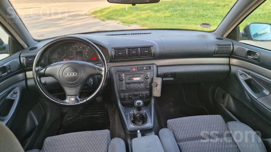 Black Audi A4 2001 in Bauska, with an engine capacity of 1.90 L and mileage of 306 thousand km for 2550 €, photo 17 on AUTOMOTO.COM.LV