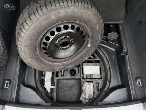Melns Audi A4 2001 Alīta, ar dzinēja tilpumu 1.90 L un nobraukumu 421 tūkst. km par 1995 €, foto 28 vietnē AUTOMOTO.COM.LV