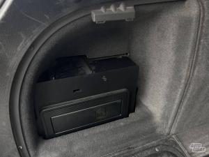 Melns Audi A4 2001 Alīta, ar dzinēja tilpumu 1.90 L un nobraukumu 421 tūkst. km par 1995 €, foto 29 vietnē AUTOMOTO.COM.LV