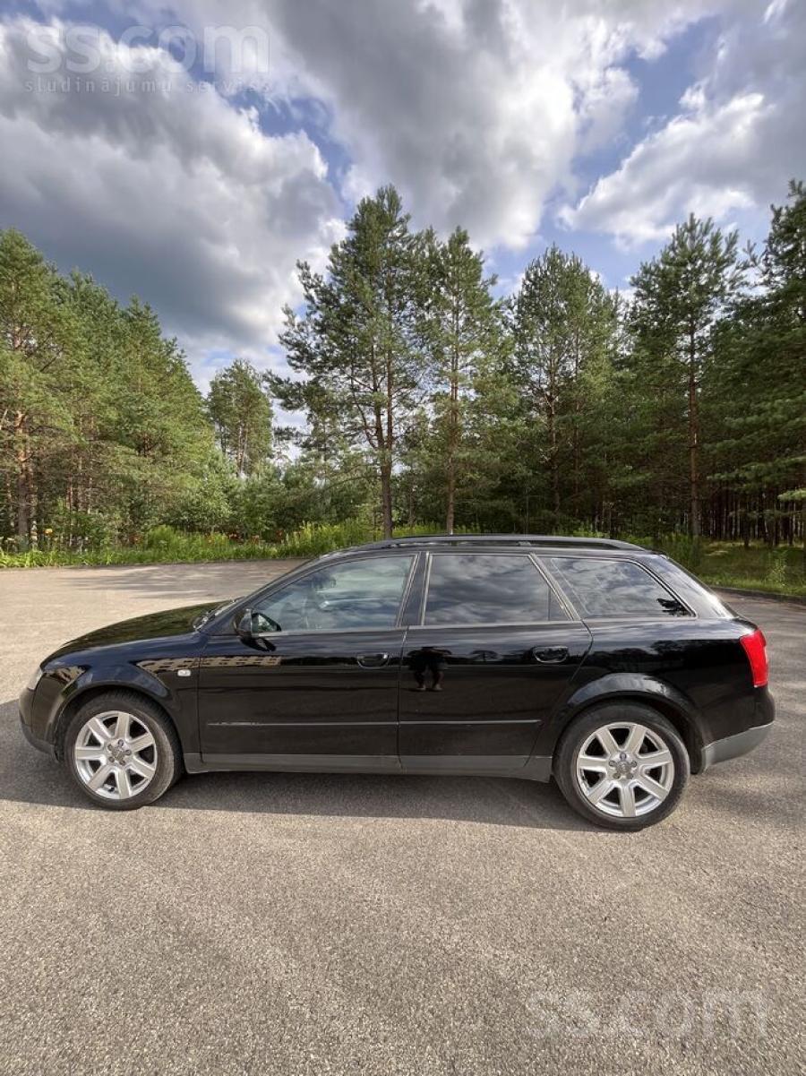 Black Audi A4 2001 in Riga, with an engine capacity of 2.50 L and mileage of 418 thousand km for 1400 €, photo 9 on AUTOMOTO.COM.LV