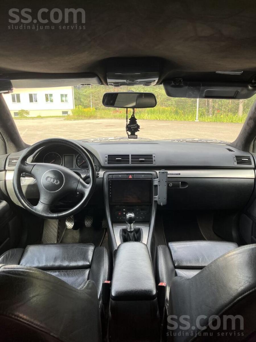 Black Audi A4 2001 in Riga, with an engine capacity of 2.50 L and mileage of 418 thousand km for 1400 €, photo 14 on AUTOMOTO.COM.LV