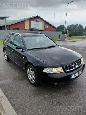 Melns Audi A4 2001 Rīga, ar dzinēja tilpumu 2.50 L un nobraukumu 277 tūkst. km par 700 €, foto 9 vietnē AUTOMOTO.COM.LV
