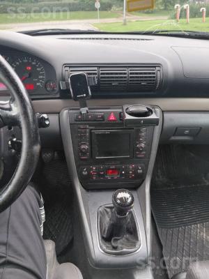 Melns Audi A4 2001 Rīga, ar dzinēja tilpumu 2.50 L un nobraukumu 277 tūkst. km par 700 €, foto 13 vietnē AUTOMOTO.COM.LV