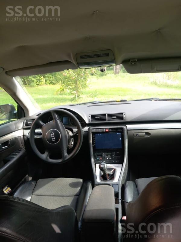 Audi A4 2001 Rīga vietnē Melns Audi A4 2001 Rīga, ar dzinēja tilpumu 2.00 L un nobraukumu 350 tūkst. km par 700 €, foto 6 vietnē AUTOMOTO.COM.LV