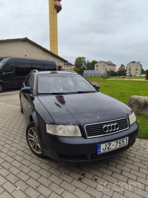 Melns Audi A4 2001 Tukums, ar dzinēja tilpumu 1.90 L un nobraukumu 419 tūkst. km par 895 €, foto  vietnē AUTOMOTO.COM.LV