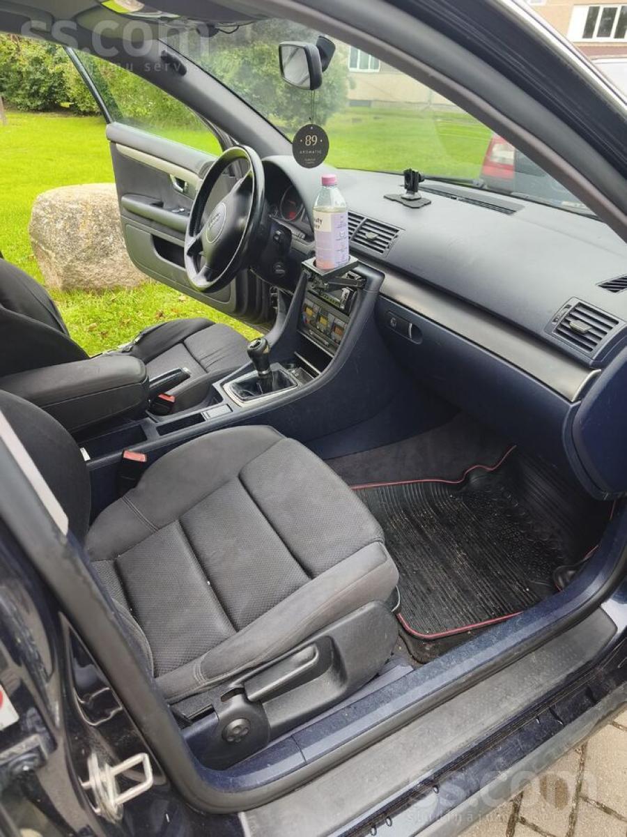 Melns Audi A4 2001 Tukums, ar dzinēja tilpumu 1.90 L un nobraukumu 419 tūkst. km par 895 €, foto 7 vietnē AUTOMOTO.COM.LV
