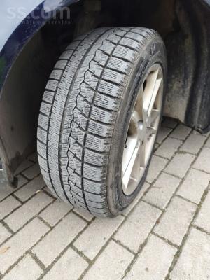 Melns Audi A4 2001 Tukums, ar dzinēja tilpumu 1.90 L un nobraukumu 419 tūkst. km par 895 €, foto 12 vietnē AUTOMOTO.COM.LV