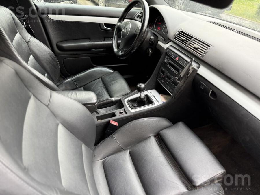 Melns Audi A4 2002 Kuldīga, ar dzinēja tilpumu 2.00 L un nobraukumu 315 tūkst. km par 876 €, foto 6 vietnē AUTOMOTO.COM.LV