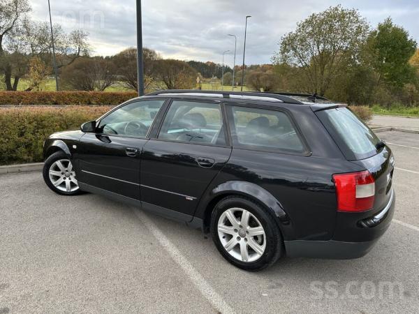 Melns Audi A4 2002 Tukums, ar dzinēja tilpumu 1.90 L un nobraukumu 380 tūkst. km par 2450 €, foto 11 vietnē AUTOMOTO.COM.LV