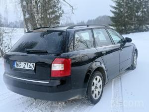 Melns Audi A4 2002 Cēsis, ar dzinēja tilpumu 1.90 L un nobraukumu 427 tūkst. km par 1600 €, foto 3 vietnē AUTOMOTO.COM.LV