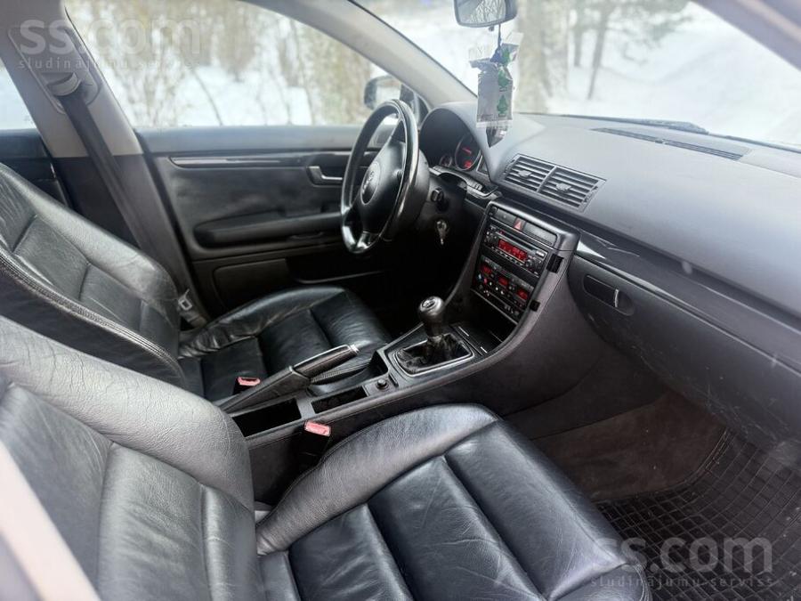 Melns Audi A4 2002 Cēsis, ar dzinēja tilpumu 1.90 L un nobraukumu 427 tūkst. km par 1600 €, foto 8 vietnē AUTOMOTO.COM.LV