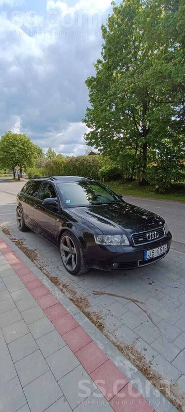 Melns Audi A4 2002 Valmiera, ar dzinēja tilpumu 2.50 L un nobraukumu 358 tūkst. km par 2800 €, foto 1 vietnē AUTOMOTO.COM.LV