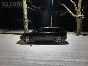 Melns Audi A4 2002 Valmiera, ar dzinēja tilpumu 2.50 L un nobraukumu 358 tūkst. km par 2800 €, foto 9 vietnē AUTOMOTO.COM.LV