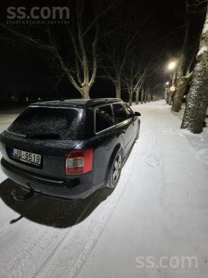 Melns Audi A4 2002 Valmiera, ar dzinēja tilpumu 2.50 L un nobraukumu 358 tūkst. km par 2800 €, foto 10 vietnē AUTOMOTO.COM.LV