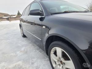 Melns Audi A4 2002 Marijampole, ar dzinēja tilpumu 1.90 L un nobraukumu 400 tūkst. km par 1350 €, foto 10 vietnē AUTOMOTO.COM.LV