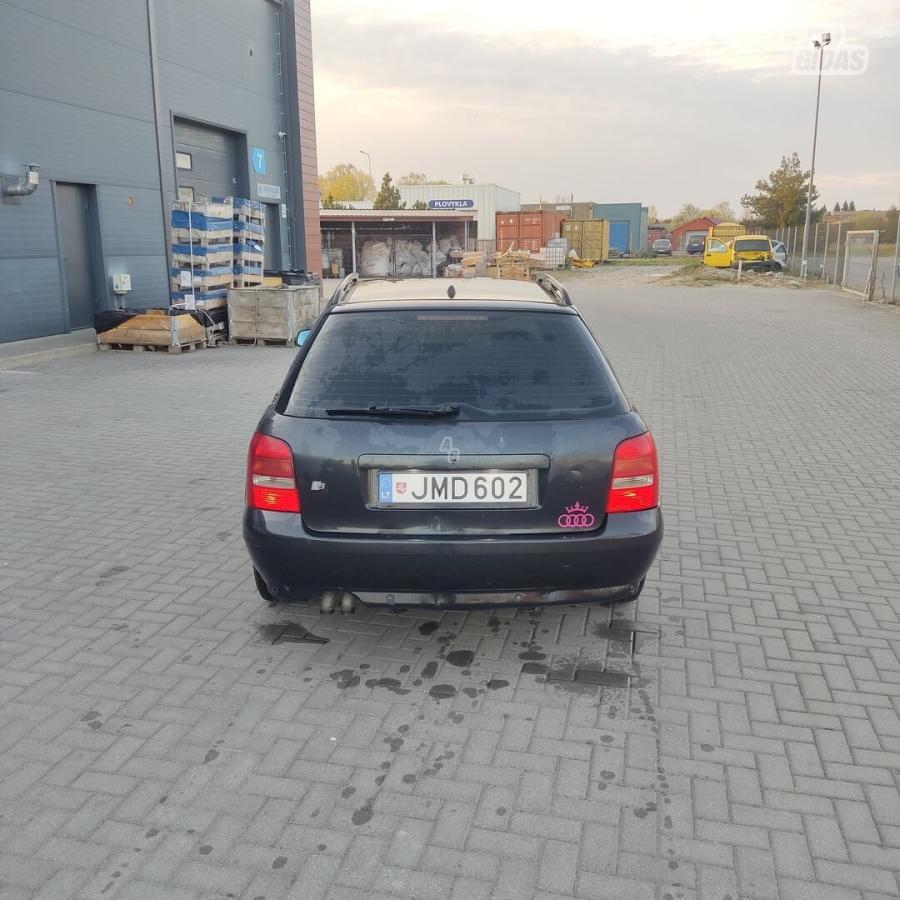 Black Audi A4 2002 in Silute, with an engine capacity of 1.90 L and mileage of 350 thousand km for 1100 €, photo 8 on AUTOMOTO.COM.LV