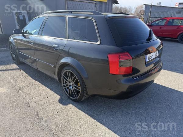 Черный Ауди А4 2002 в Айзкраукле, объемом двигателя 1.90 л и пробегом 365 тыс. км за 2100 €, фото 4 на AUTOMOTO.COM.LV