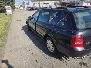 Melns Audi A4 2002 Liepāja, ar dzinēja tilpumu 1.90 L un nobraukumu 326 tūkst. km par 1500 €, foto 12 vietnē AUTOMOTO.COM.LV