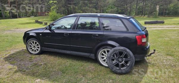 Black Audi A4 2002 in Dobele, with an engine capacity of 1.60 L and mileage of 365 thousand km for 1200 €, photo 1 on AUTOMOTO.COM.LV