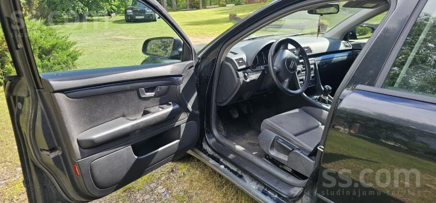 Melns Audi A4 2002 Dobele, ar dzinēja tilpumu 1.60 L un nobraukumu 365 tūkst. km par 1200 €, foto 8 vietnē AUTOMOTO.COM.LV