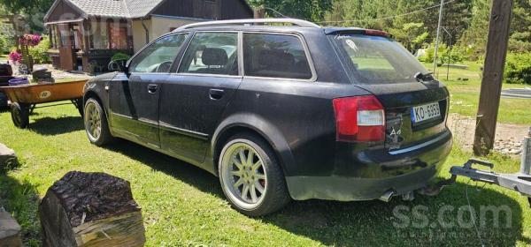 Melns Audi A4 2002 Dobele, ar dzinēja tilpumu 1.60 L un nobraukumu 365 tūkst. km par 980 €, foto 4 vietnē AUTOMOTO.COM.LV