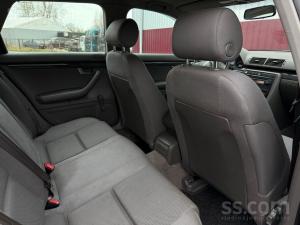 Black Audi A4 2002 in Riga, with an engine capacity of 1.80 L and mileage of 0 thousand km for 1390 €, photo 11 on AUTOMOTO.COM.LV