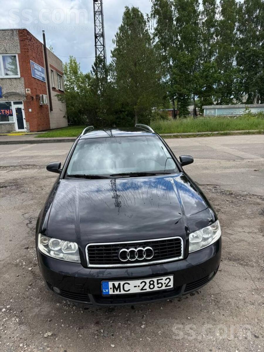 Черный Ауди А4 2002 в Даугавпилс, объемом двигателя 1.90 л и пробегом 392 тыс. км за 1300 €, фото 1 на AUTOMOTO.COM.LV