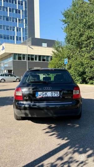 Black Audi A4 2002 in Vilnius, with an engine capacity of 1.90 L and mileage of 325 thousand km for 1550 €, photo 3 on AUTOMOTO.COM.LV
