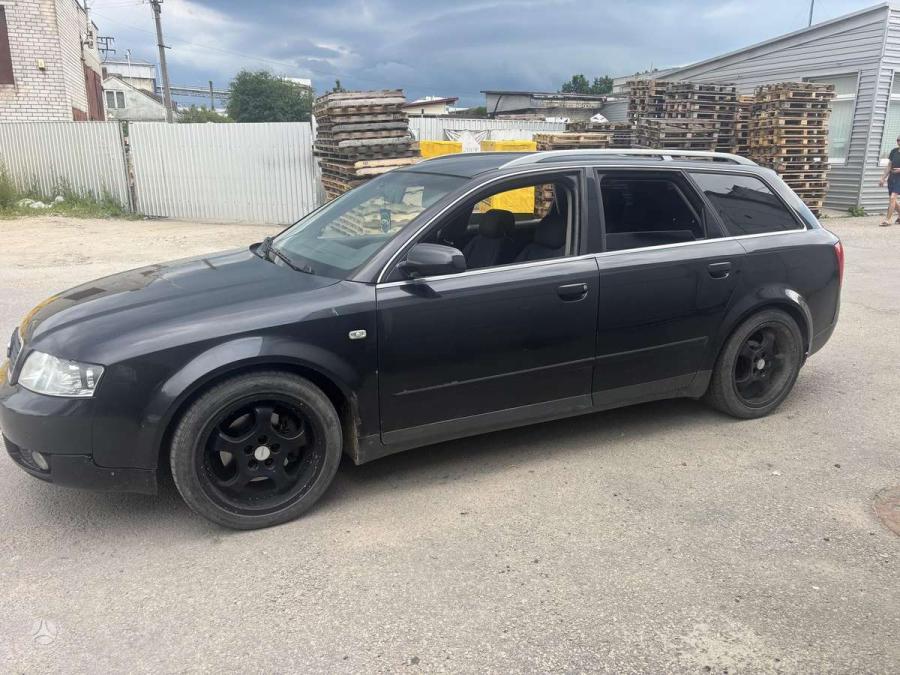 Black Audi A4 2002 in Marijampole, with an engine capacity of 1.90 L and mileage of 490 thousand km for 1100 €, photo 6 on AUTOMOTO.COM.LV