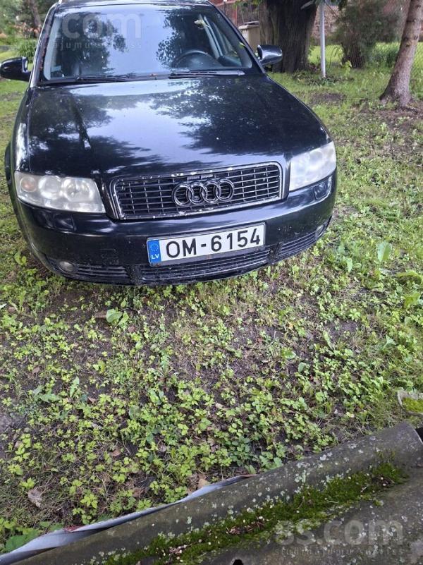 Melns Audi A4 2002 Bauska, ar dzinēja tilpumu 1.90 L un nobraukumu 450 tūkst. km par 1200 €, foto 1 vietnē AUTOMOTO.COM.LV