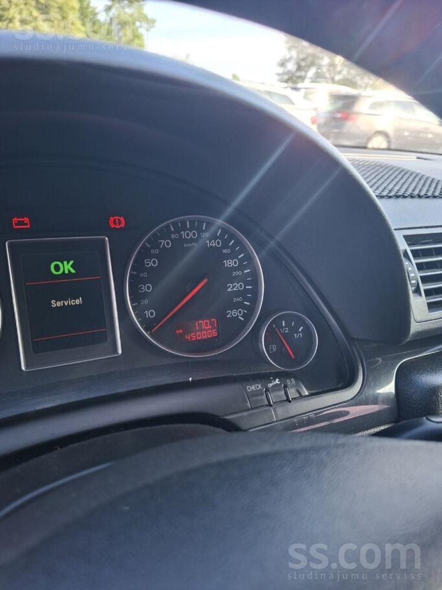 Black Audi A4 2002 in Bauska, with an engine capacity of 1.90 L and mileage of 450 thousand km for 1200 €, photo 5 on AUTOMOTO.COM.LV